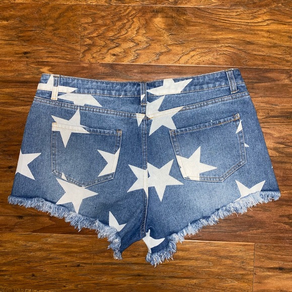 Lizard Thicket | Shorts | Lizard Thicket Star Jean Shorts | Poshmark